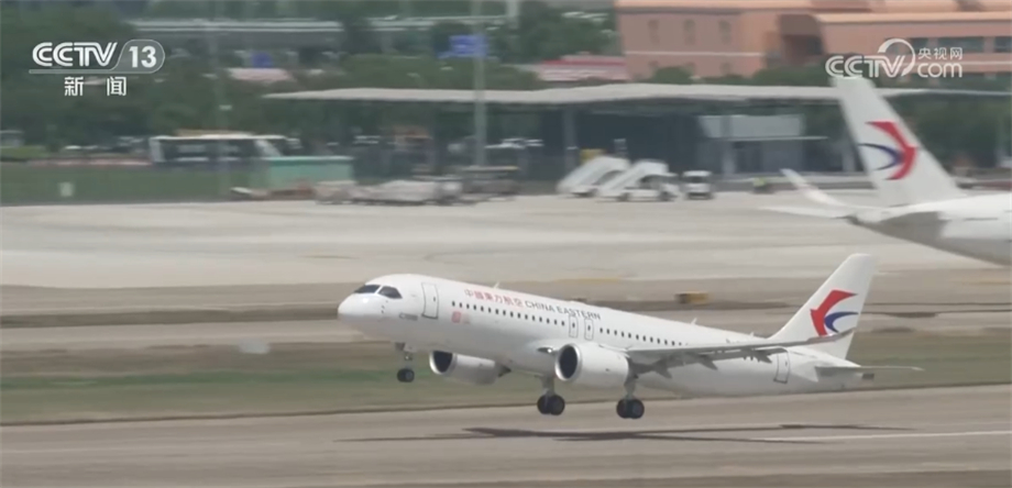 C919大型客机商业载客首飞 国产大飞机商业运营正式“起步” - 西部网（陕西新闻网）