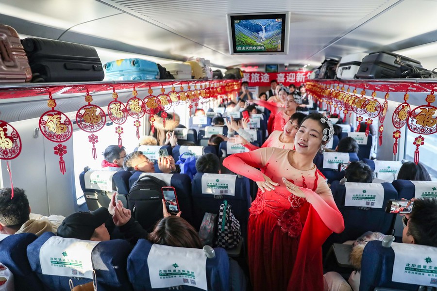 Xinhua Headlines: Robust New Year consumption points to China's ...