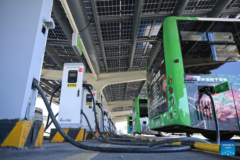 China speeds up low-carbon shift through green energy development - 西部网 ...
